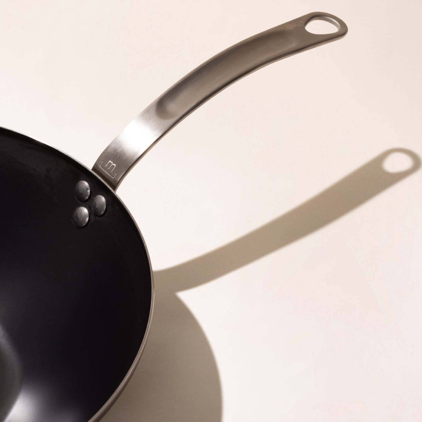 Blue Carbon Steel Wok – Made In Cookware Canada