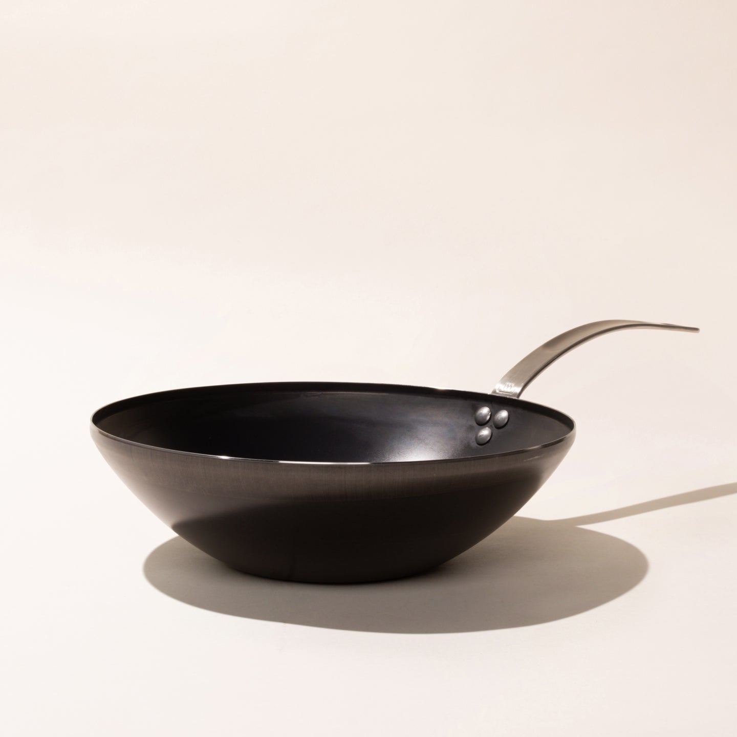 Blue Carbon Steel Wok – Made In Cookware Canada